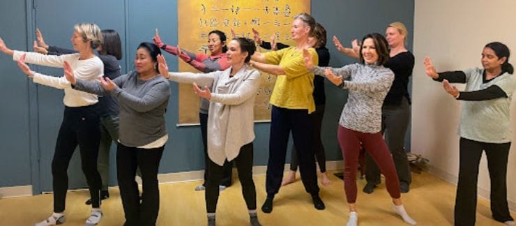 50 Best Social Hobbies For Making Friends in Midlife